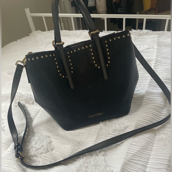 Calvin Klein | Bags | Calvin Klein Purse | Poshmark